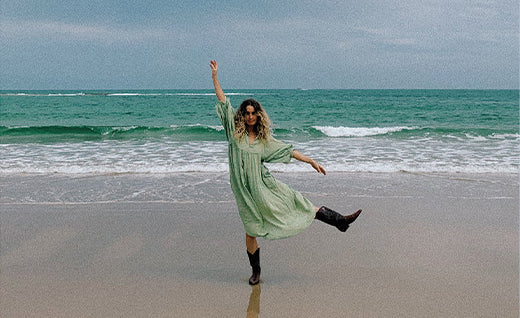 Poetic times with Tess Guinery from Apricot Memoirs ⋒ & The Moonflower ...